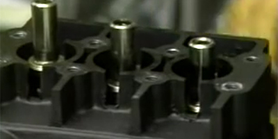 Video of Plunger Pump Mechanics / Maintenance / Diagnosis