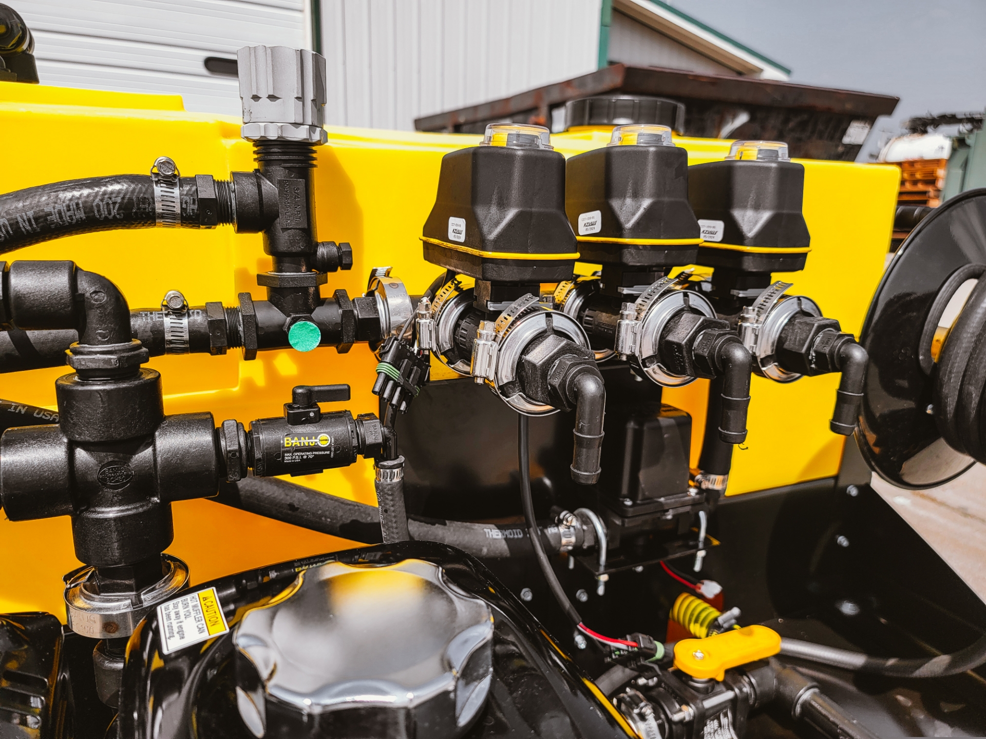 UTV Sprayer, 60 Gallon, 4HP Honda GX120 Engine, Electric Teejet 744A ...